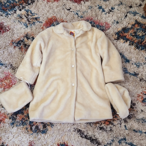 Vintage | Jackets & Coats | Vintage Little Girl Cream Faux Fur ...